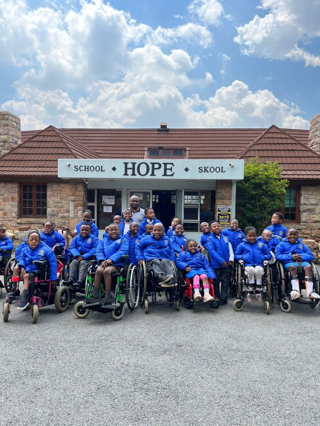 Back to School campaign gives hope to Hope School | Hollywood Foundation