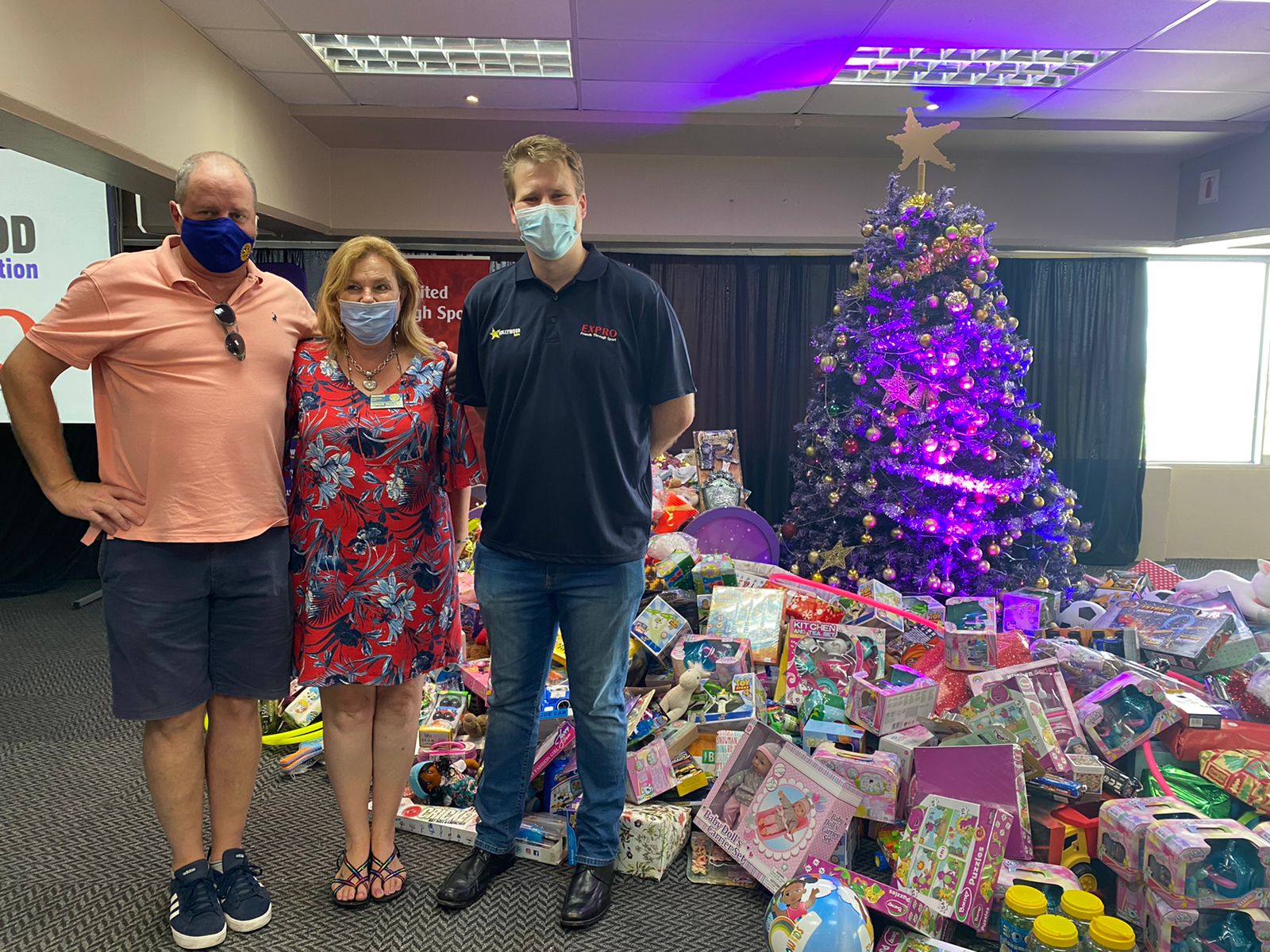 Hollywoodbets sponsors the Expro Toys for Joy handover lunch ...