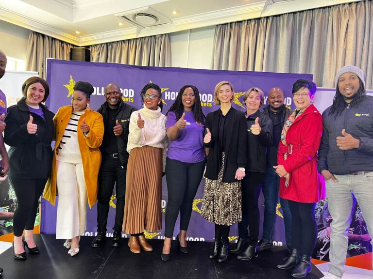 Yes 4 Youth | Hollywood Foundation